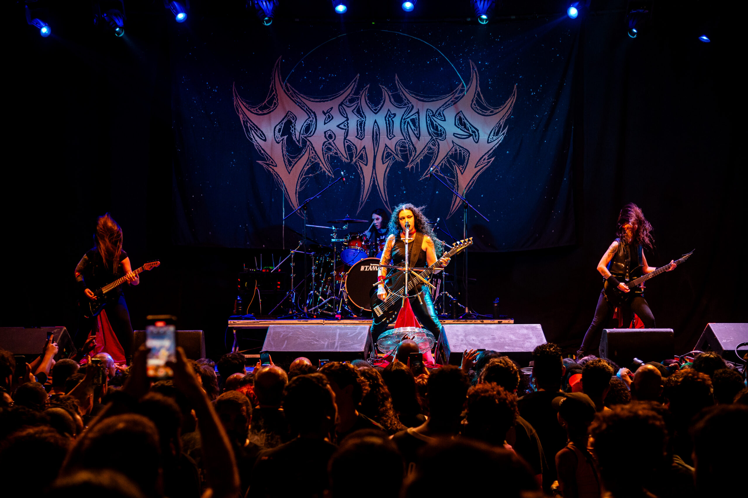 Crypta no Circo Voador e o poder feminino no metal – Meio